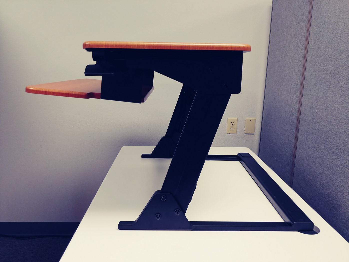 iMovR ZipLift Patriot Standing Desk Converter Review | We Lab Tested It